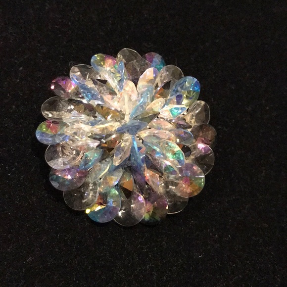 Vendome | Jewelry | Vintage Vendome Iridescent Crystal Brooch | Poshmark